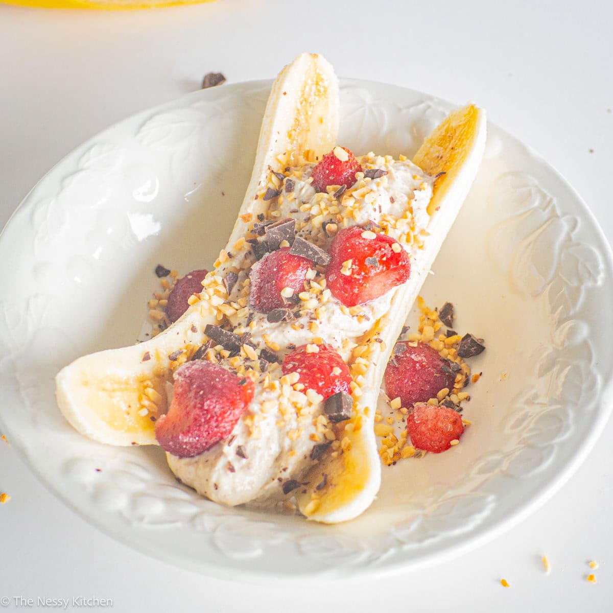 Breakfast Peanut Butter Banana Split - Busy Morning Breakfast